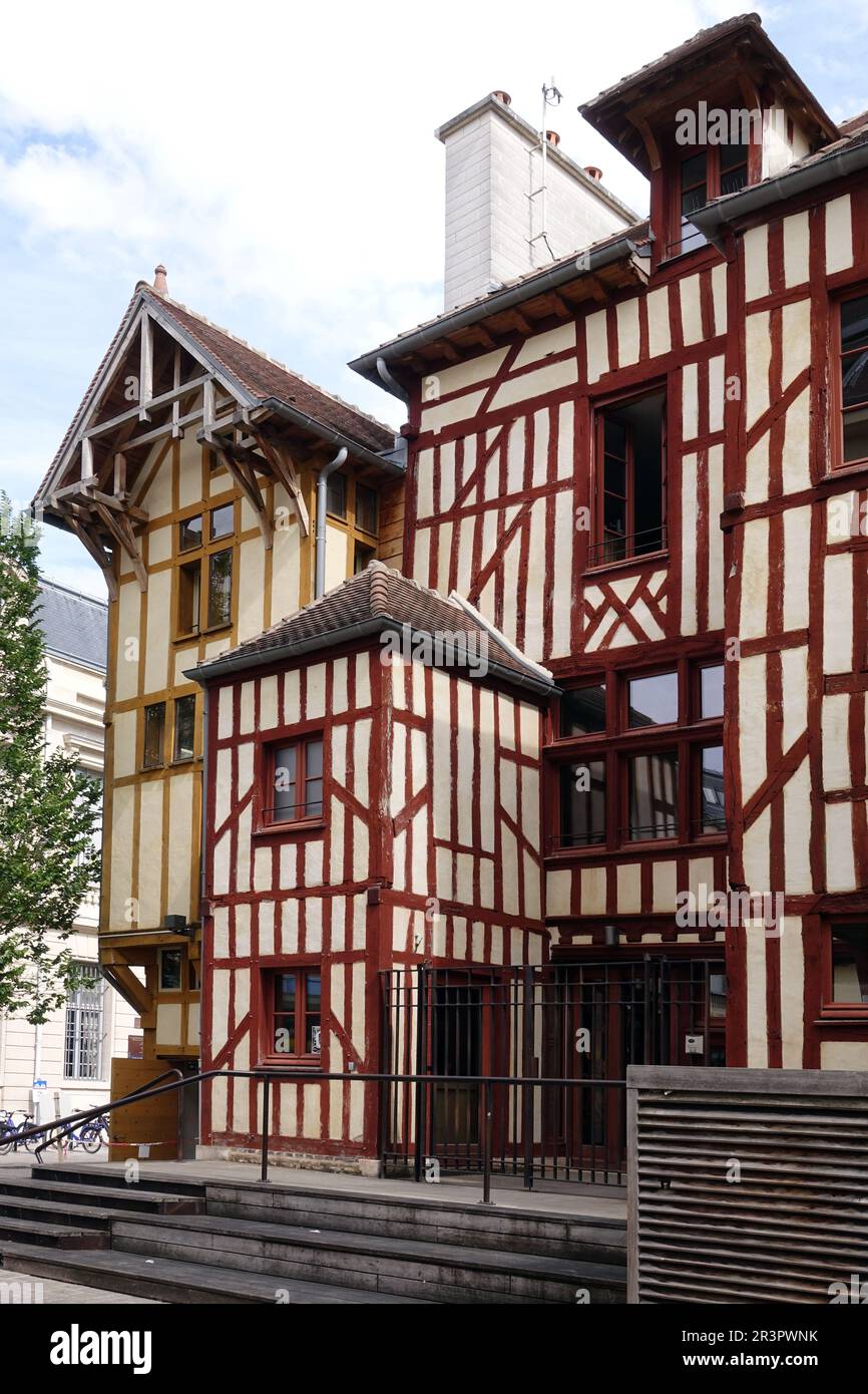 Half-timbered houses in Troyes Stock Photo - Alamy