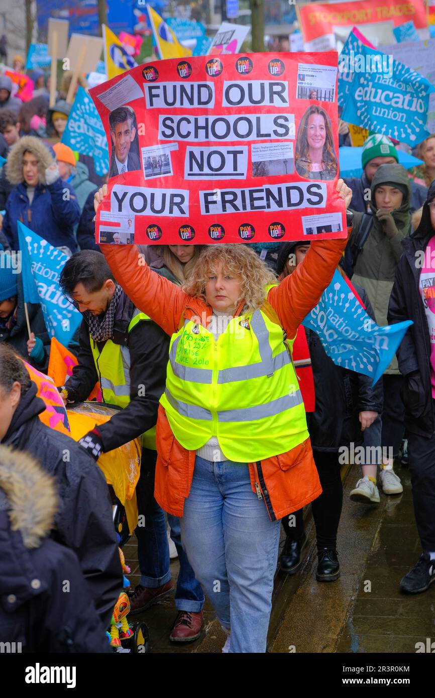 Manchester, UK. 1st Feb 2023. Unions General Public protest against the ...