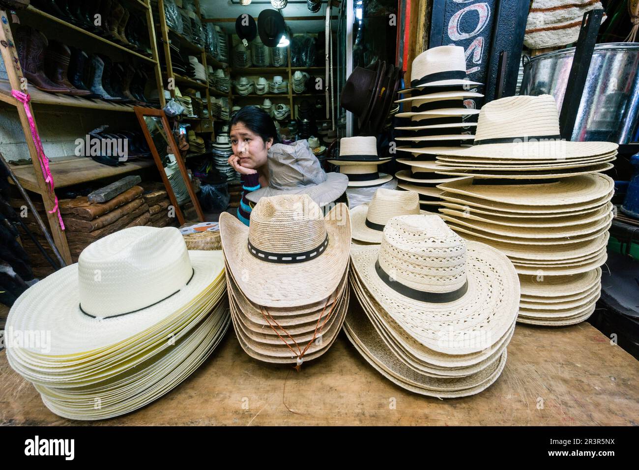 Mercado maya de américa central hi-res stock photography and images - Alamy