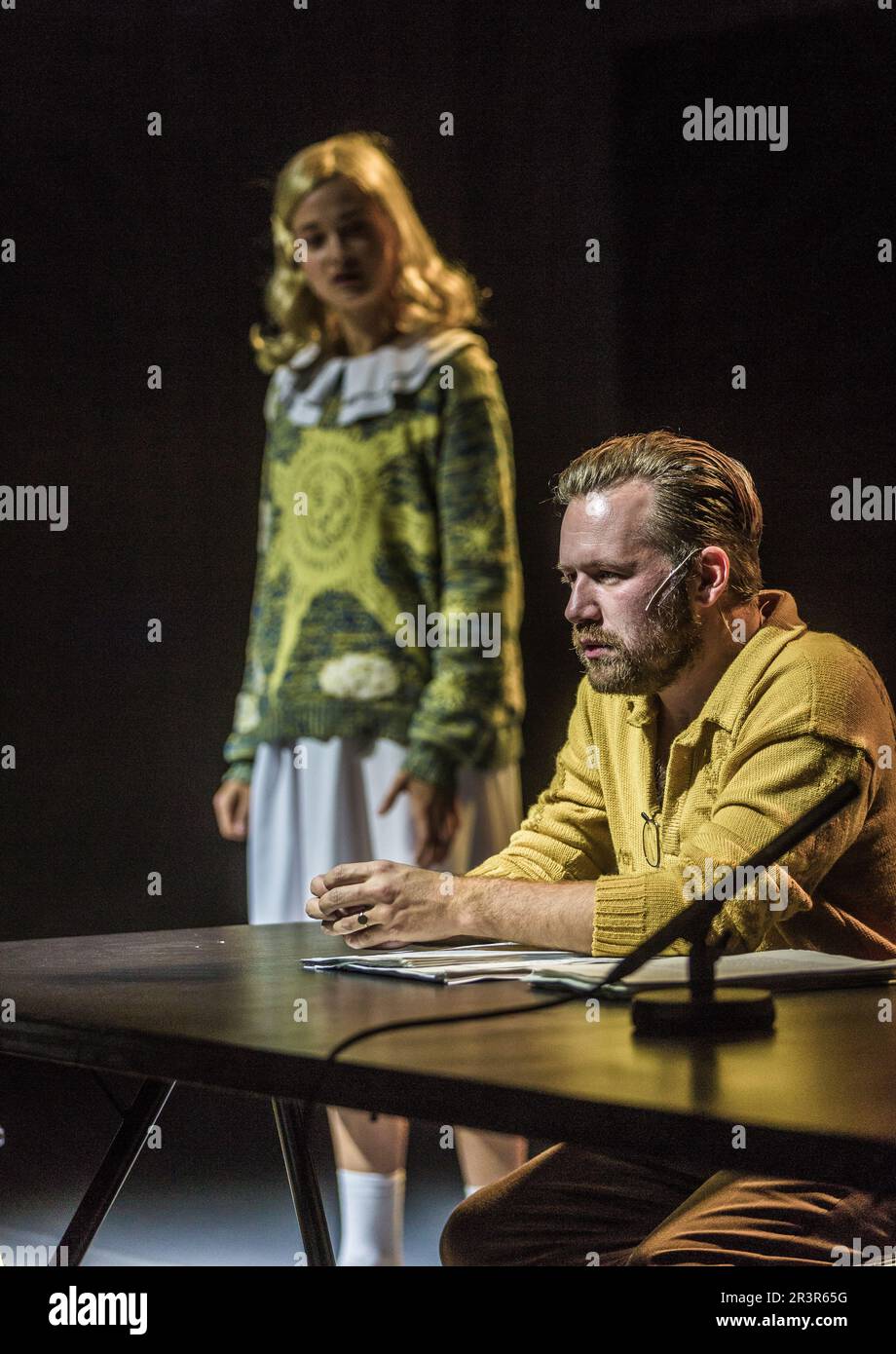 Die netzwelt hi-res stock photography and images - Alamy