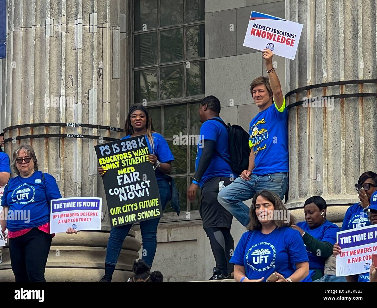 Uft logo hi-res stock photography and images - Alamy