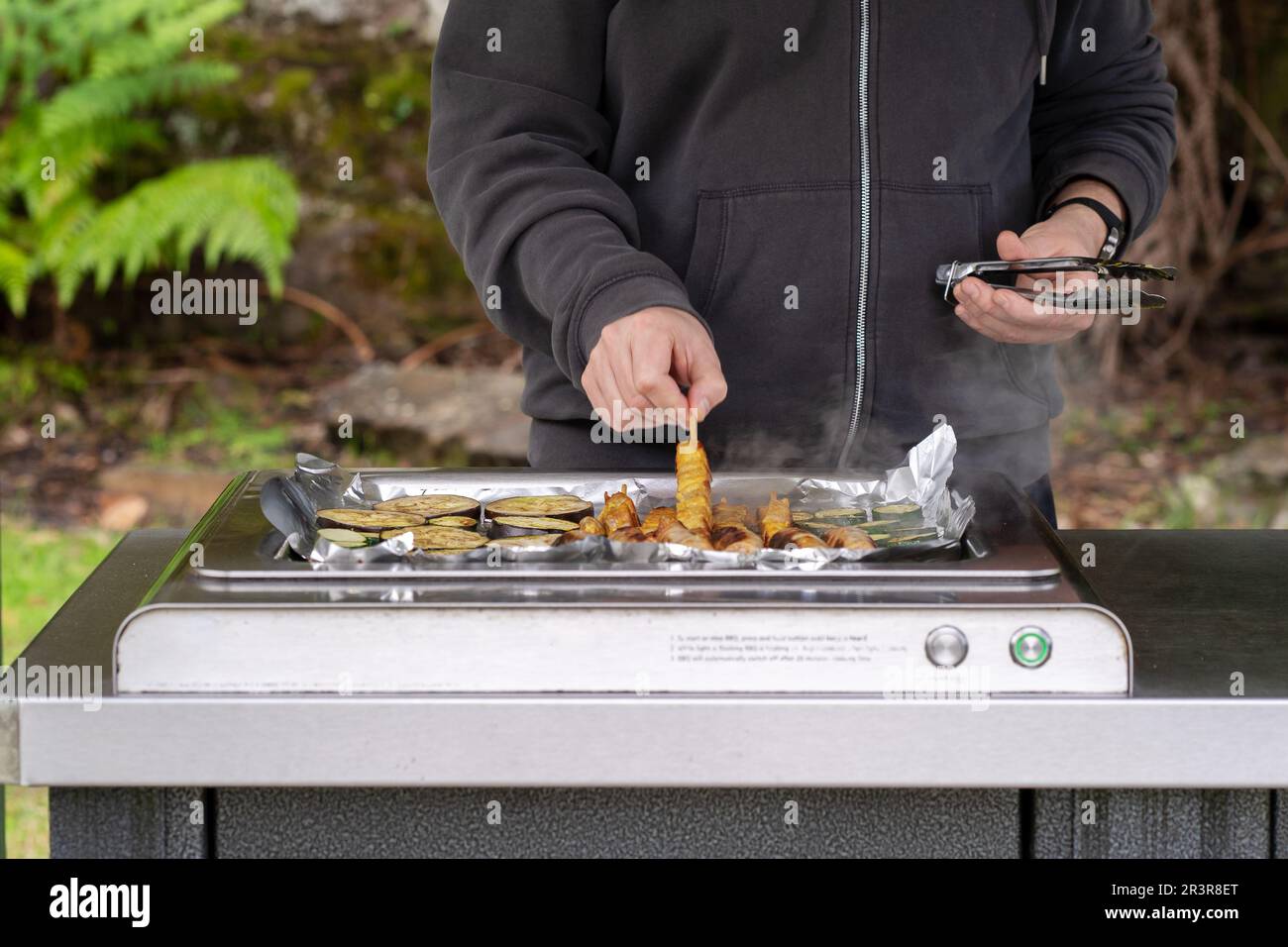 Australian public barbecue hi-res stock photography and images - Alamy