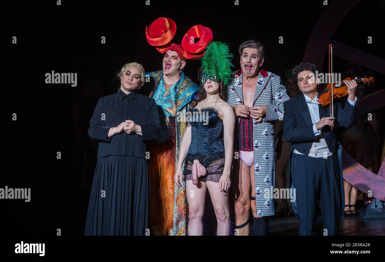 Orpheus in the underworld Stock Photo - Alamy