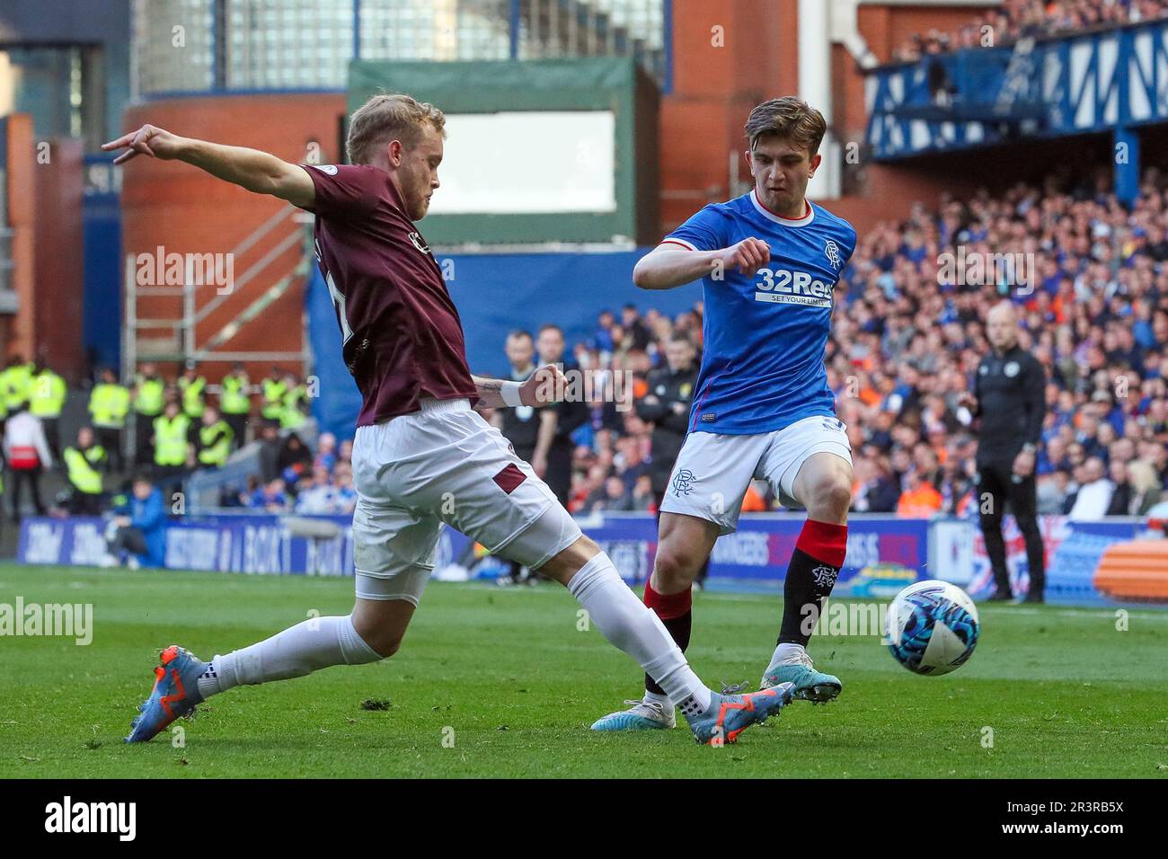 Garang kuol soccer player hi-res stock photography and images - Alamy