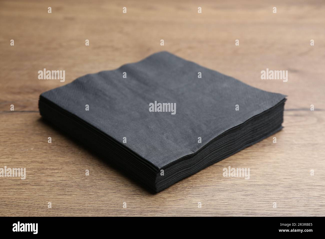 Stack disposable black paper hi-res stock photography and images - Alamy
