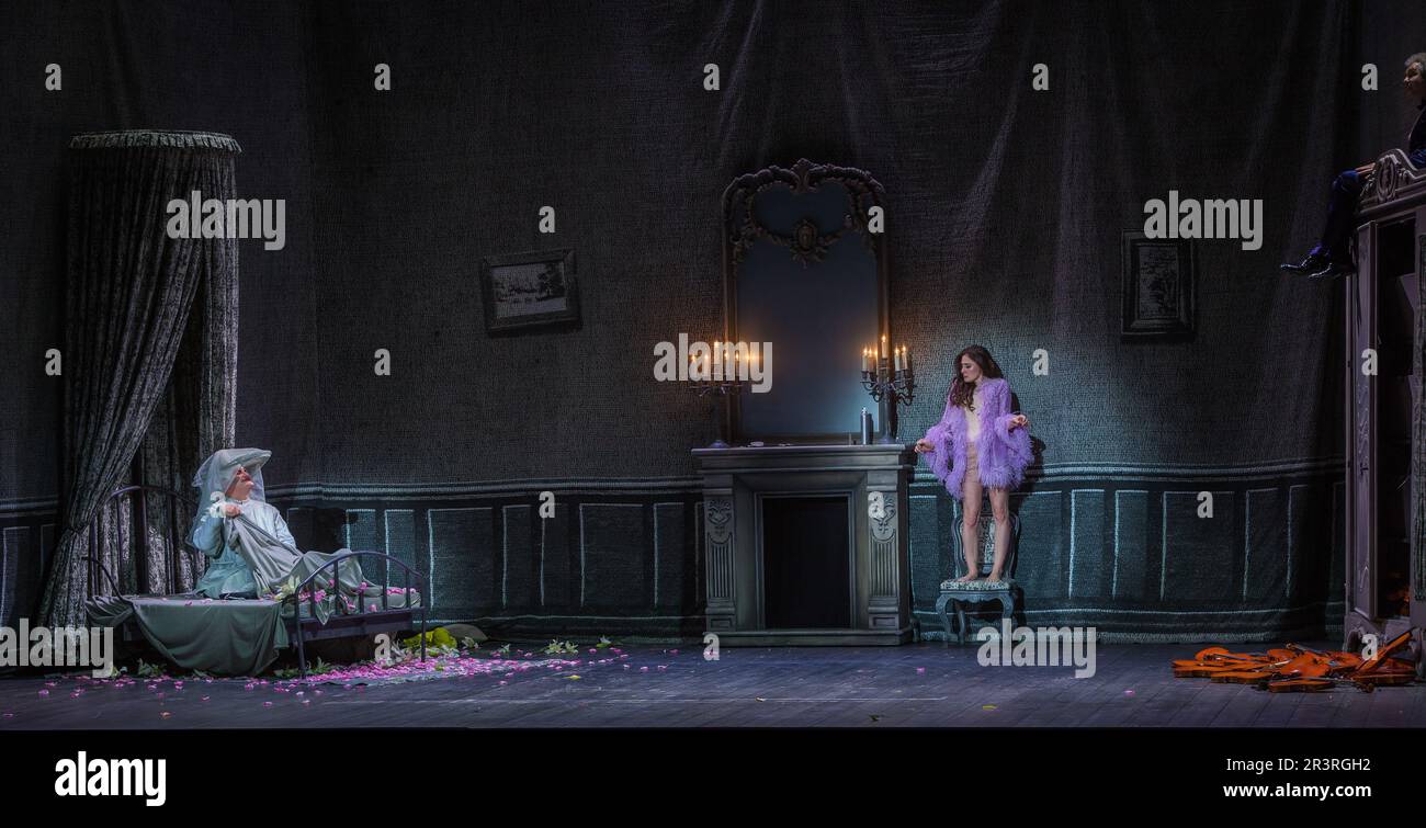 Orpheus in the underworld Stock Photo - Alamy