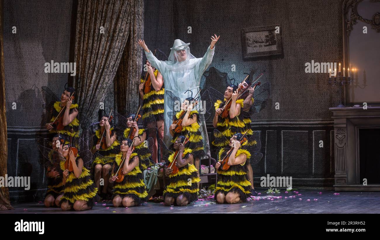 Orpheus in the underworld Stock Photo - Alamy