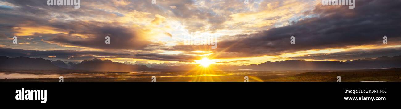Mountains in Alaska banner Stock Photo - Alamy