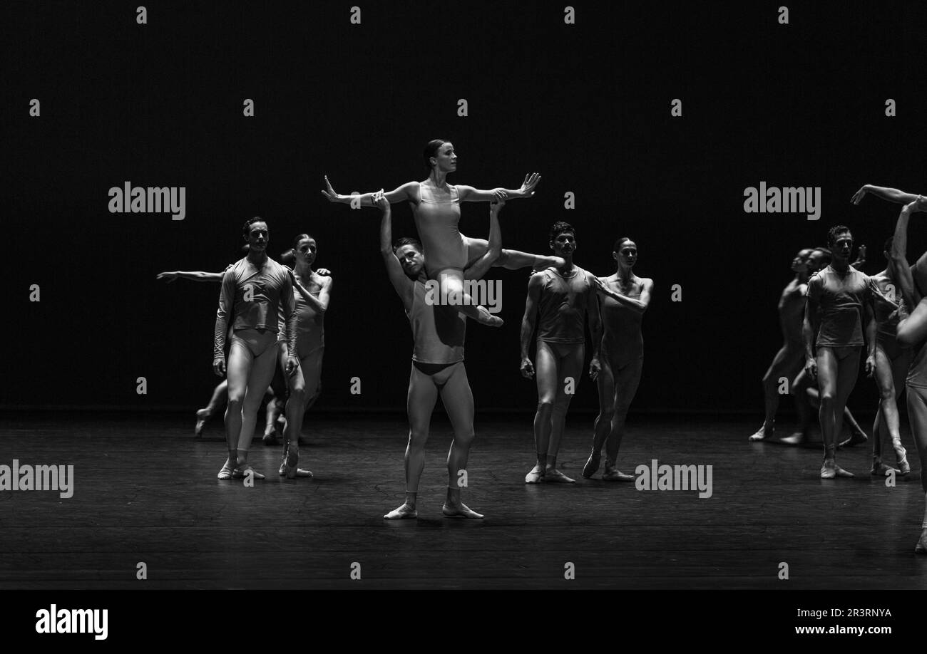 Voices - ballet by David Dawson Stock Photo - Alamy