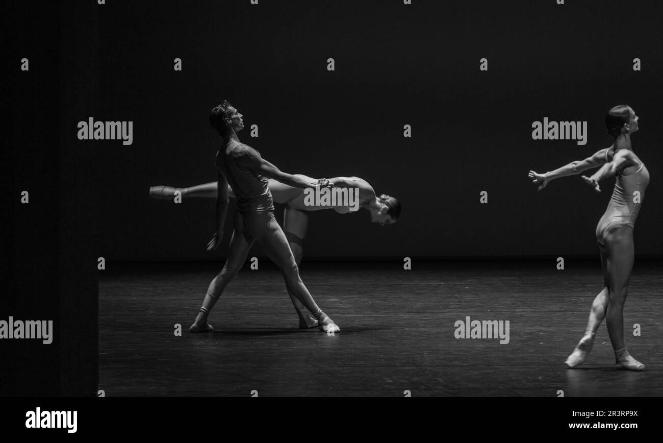 Voices - ballet by David Dawson Stock Photo - Alamy