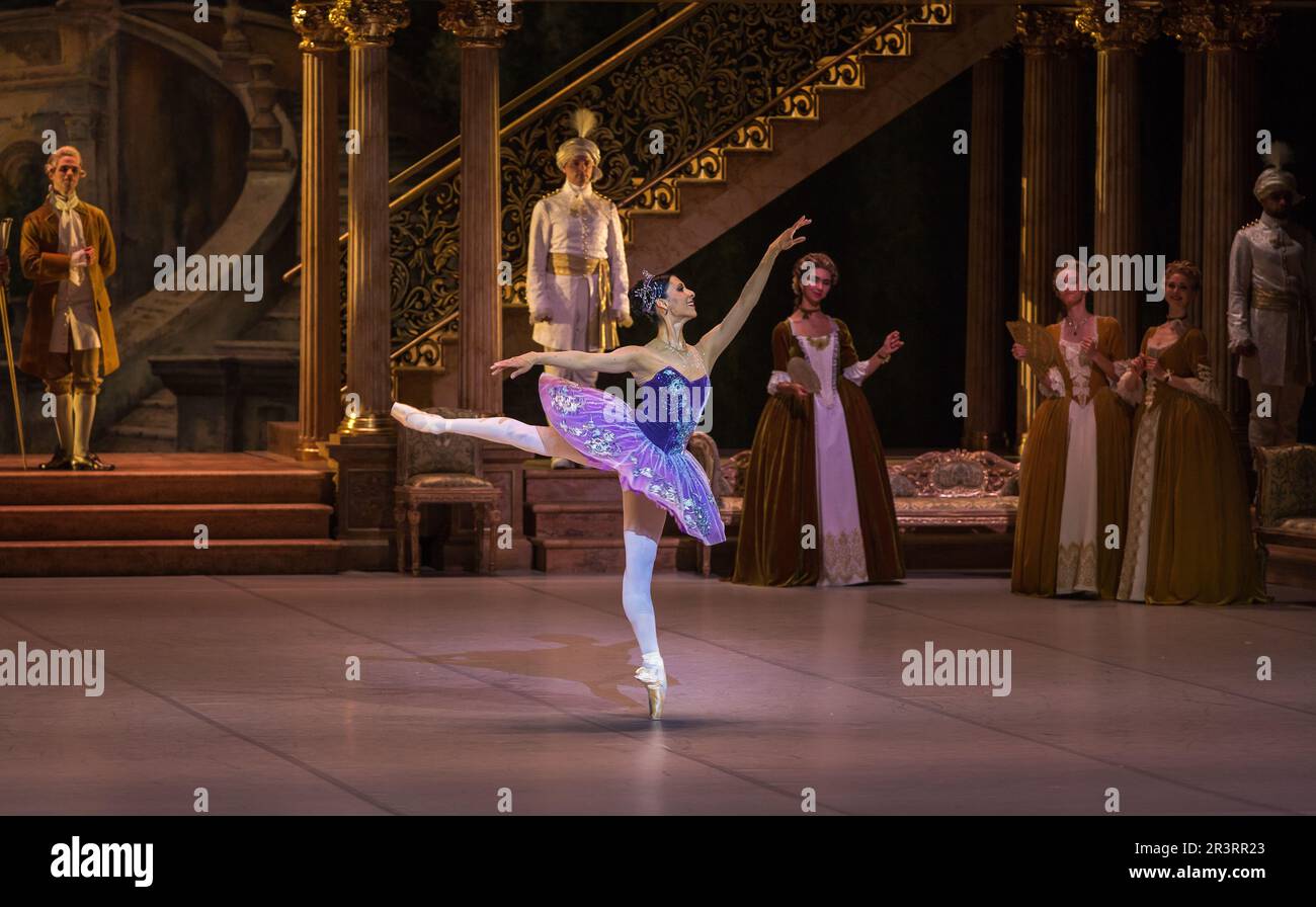 Sleeping Beauty (Berlin State Ballet Stock Photo - Alamy