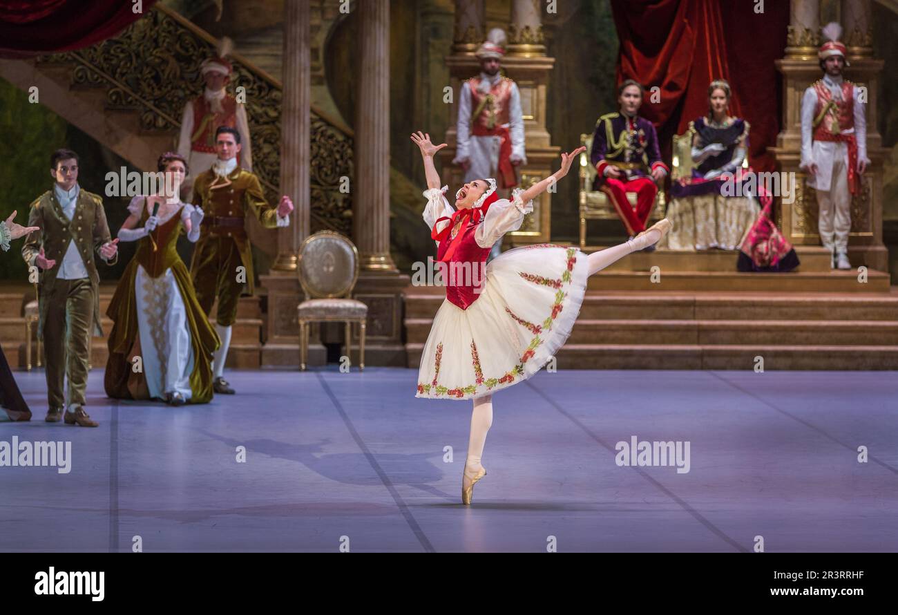 Sleeping Beauty (Berlin State Ballet Stock Photo - Alamy