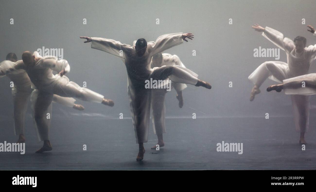 Tanzfotografie hi-res stock photography and images - Alamy