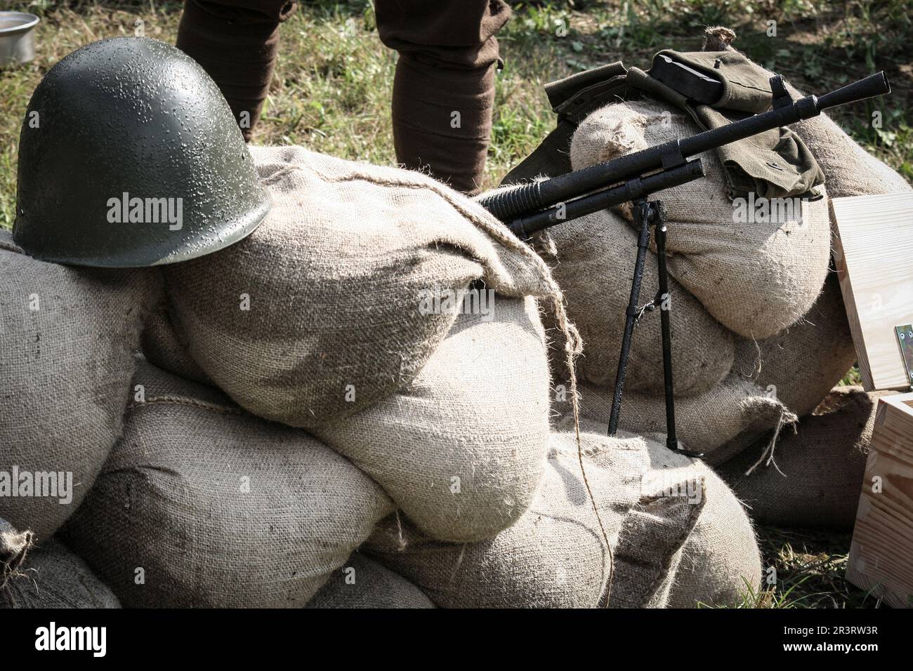 Machine gun position Stock Photo - Alamy