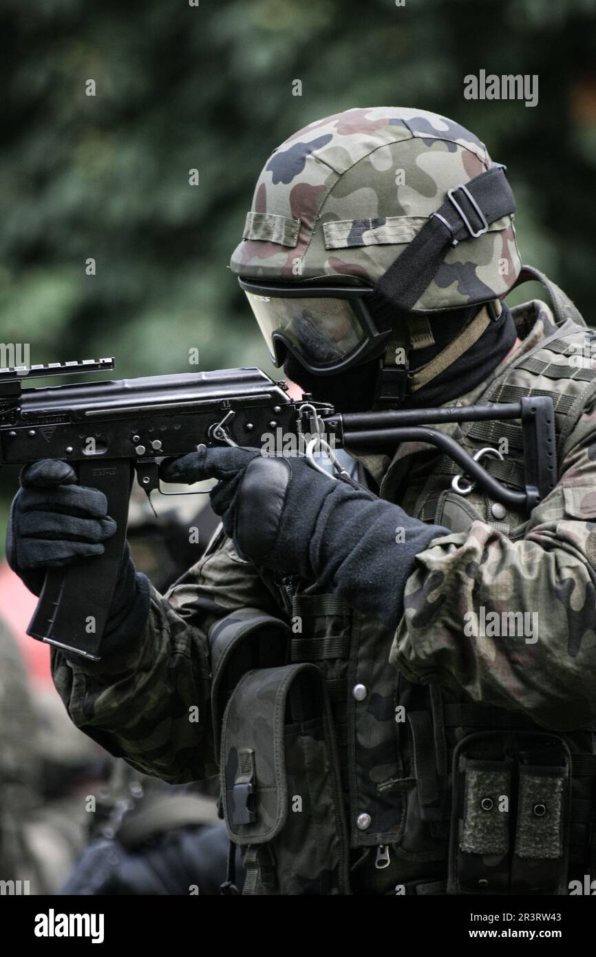 Member of counter terrorist unit special police forces during training ...