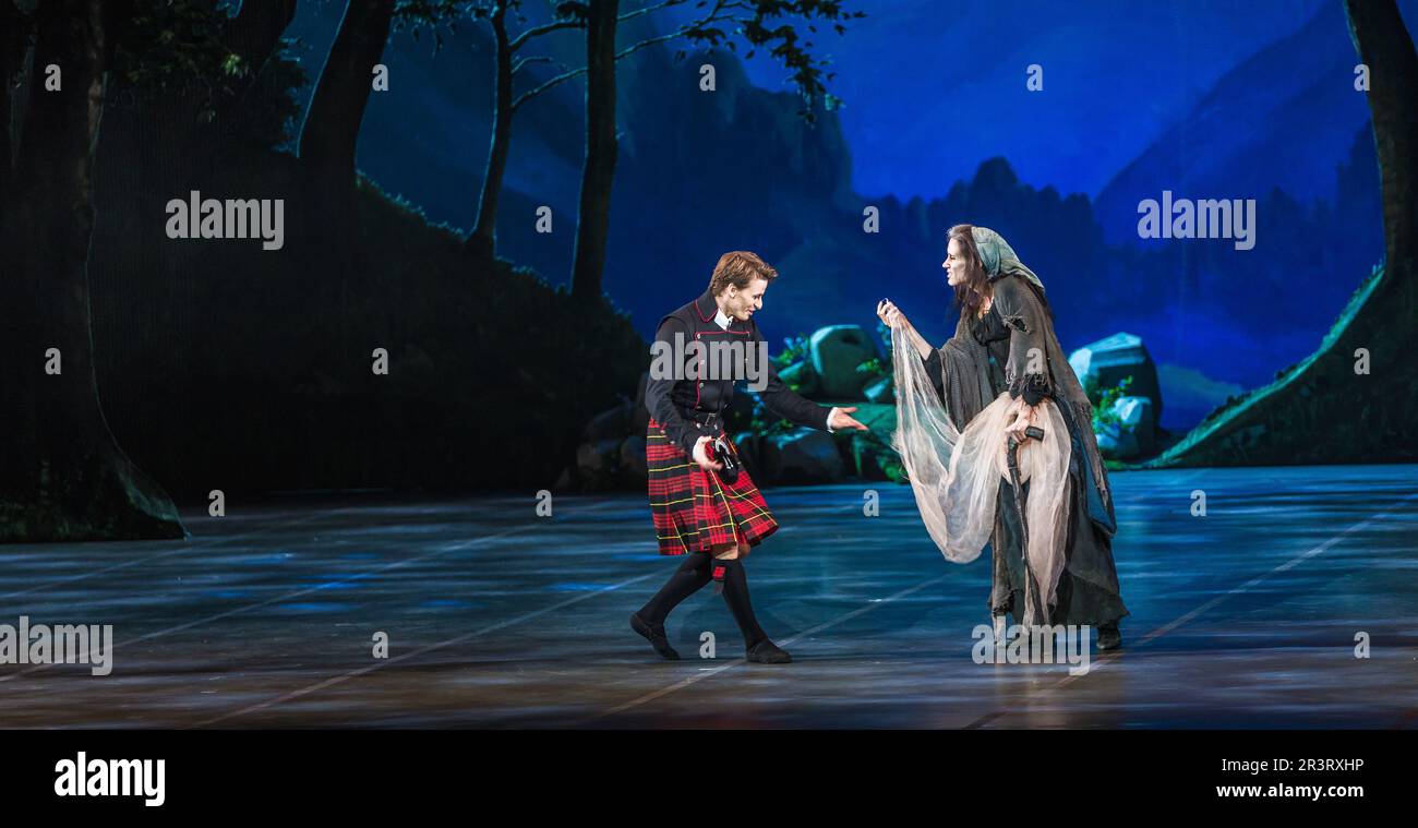 Ballett la sylphide hi-res stock photography and images - Alamy