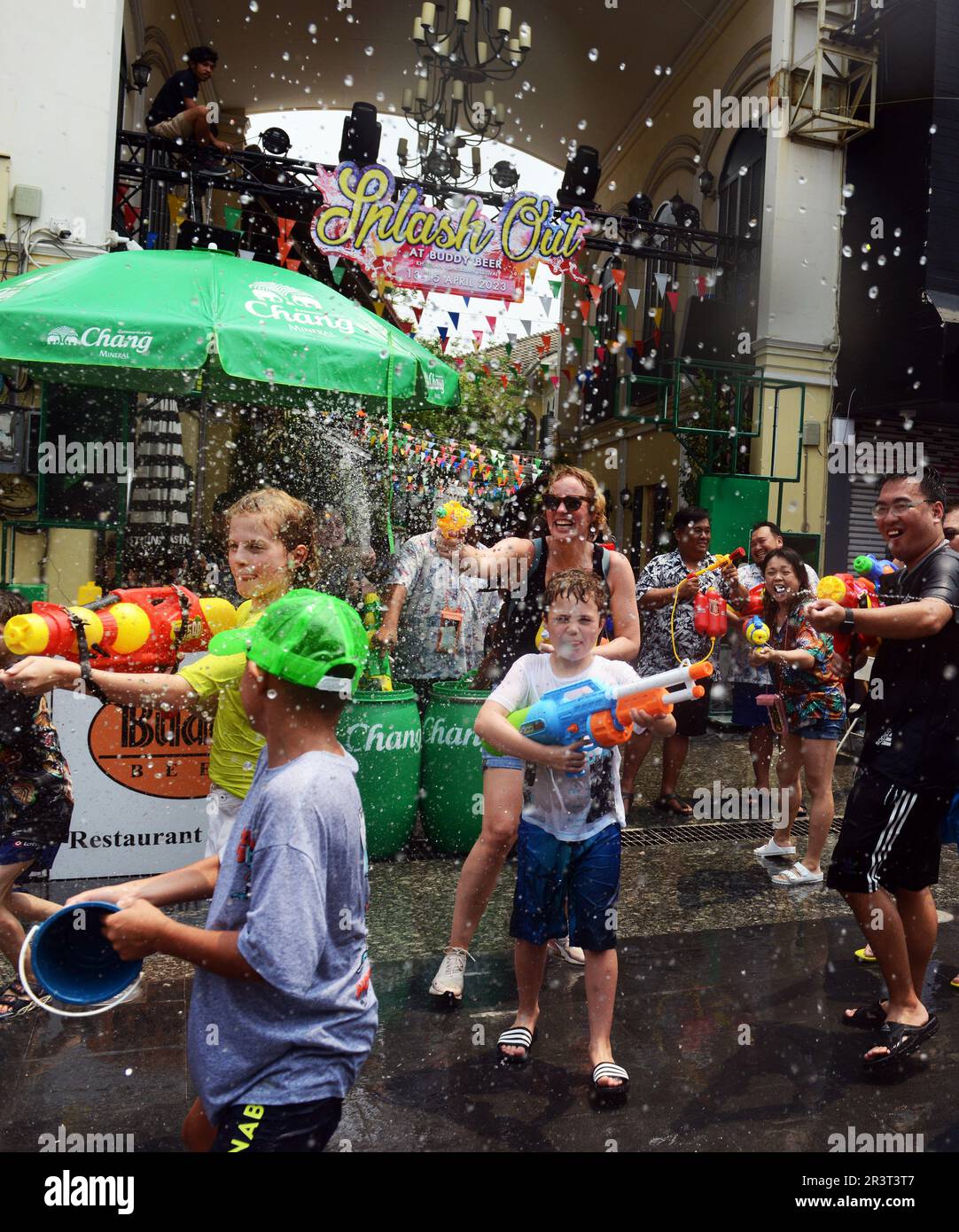 Water splashing during the Celebrations of Songkran ( Thai New Year ...