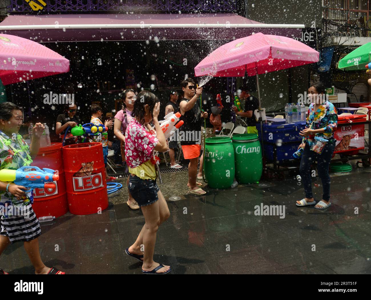 Water splashing during the Celebrations of Songkran ( Thai New Year ...