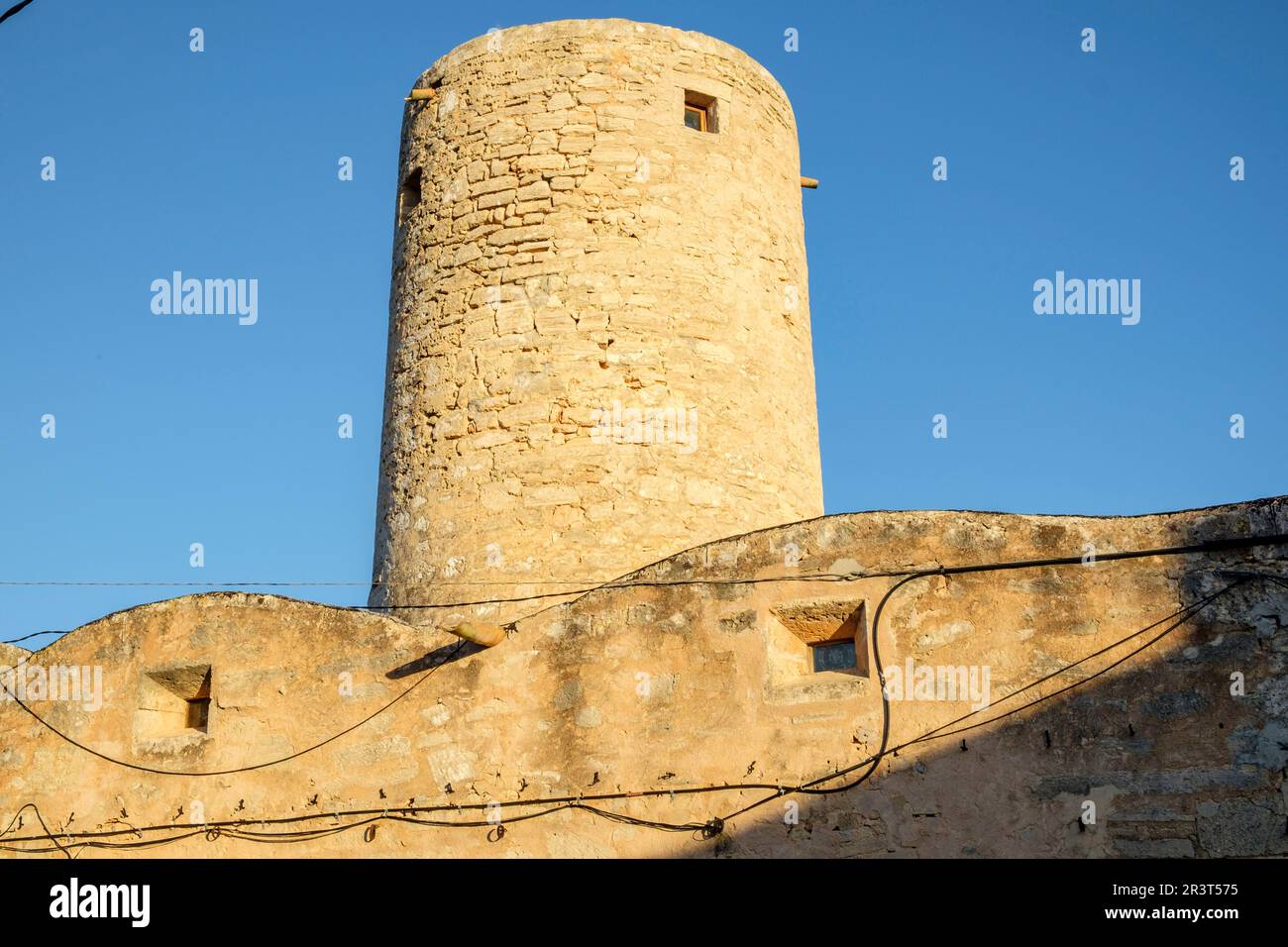 Molino en mallorca hi-res stock photography and images - Alamy