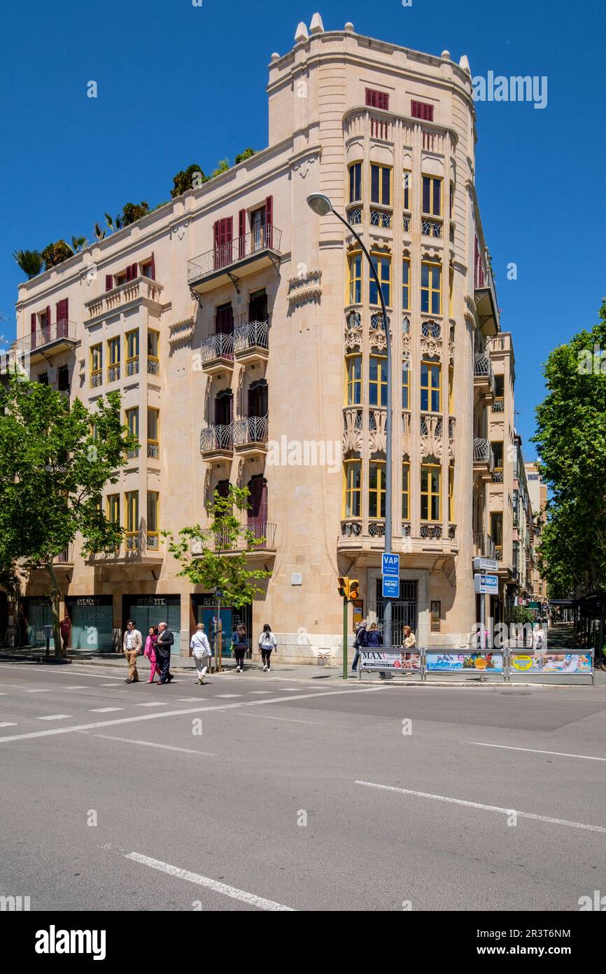Edificio can roca en palma hi-res stock photography and images - Alamy