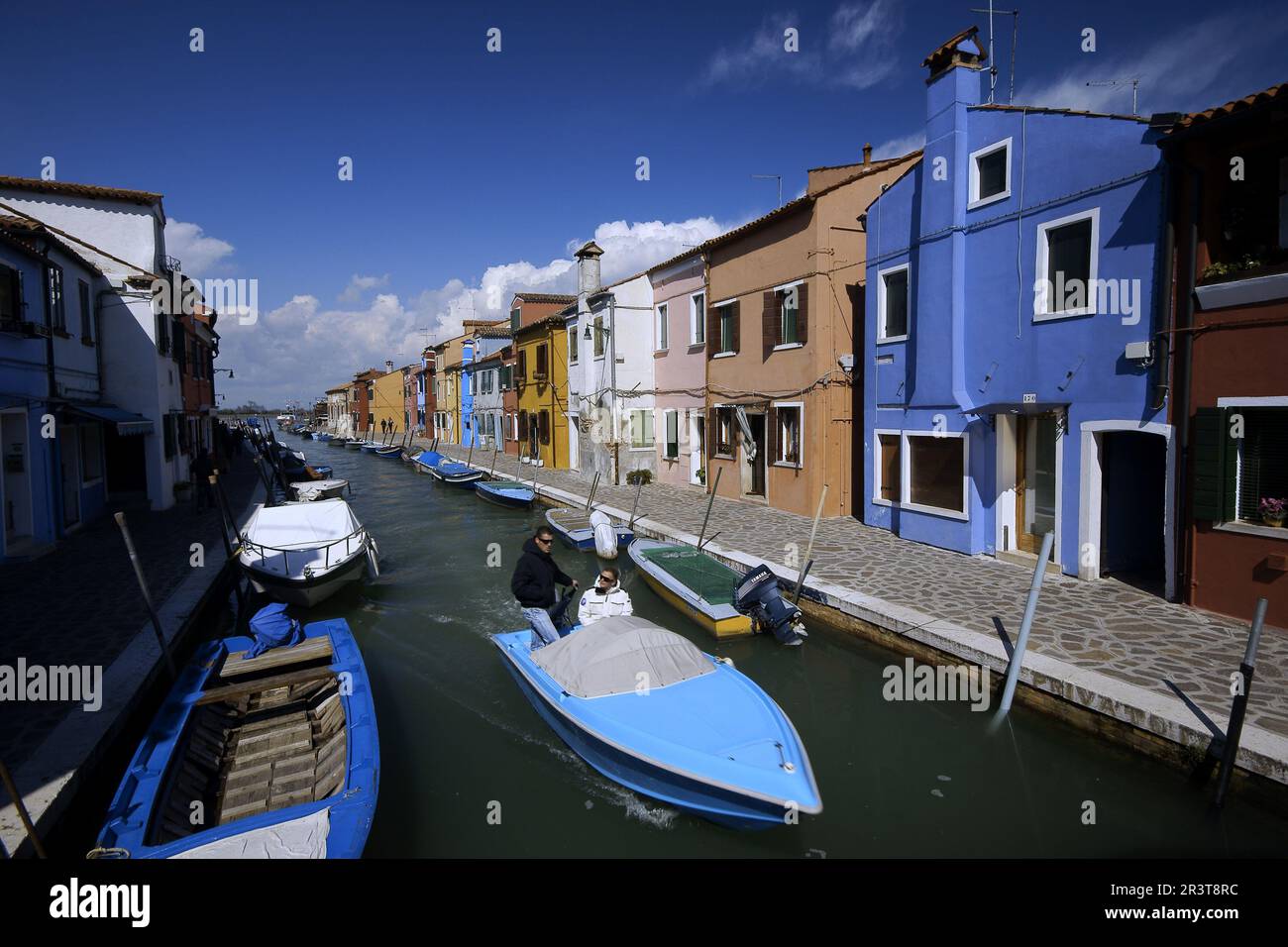Burano casas de colores hi-res stock photography and images - Alamy