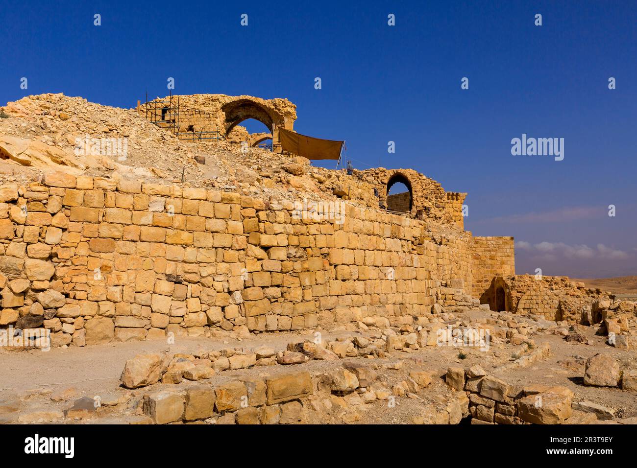 Ruins of crusaders Shobak Castle, Jordan Stock Photo - Alamy