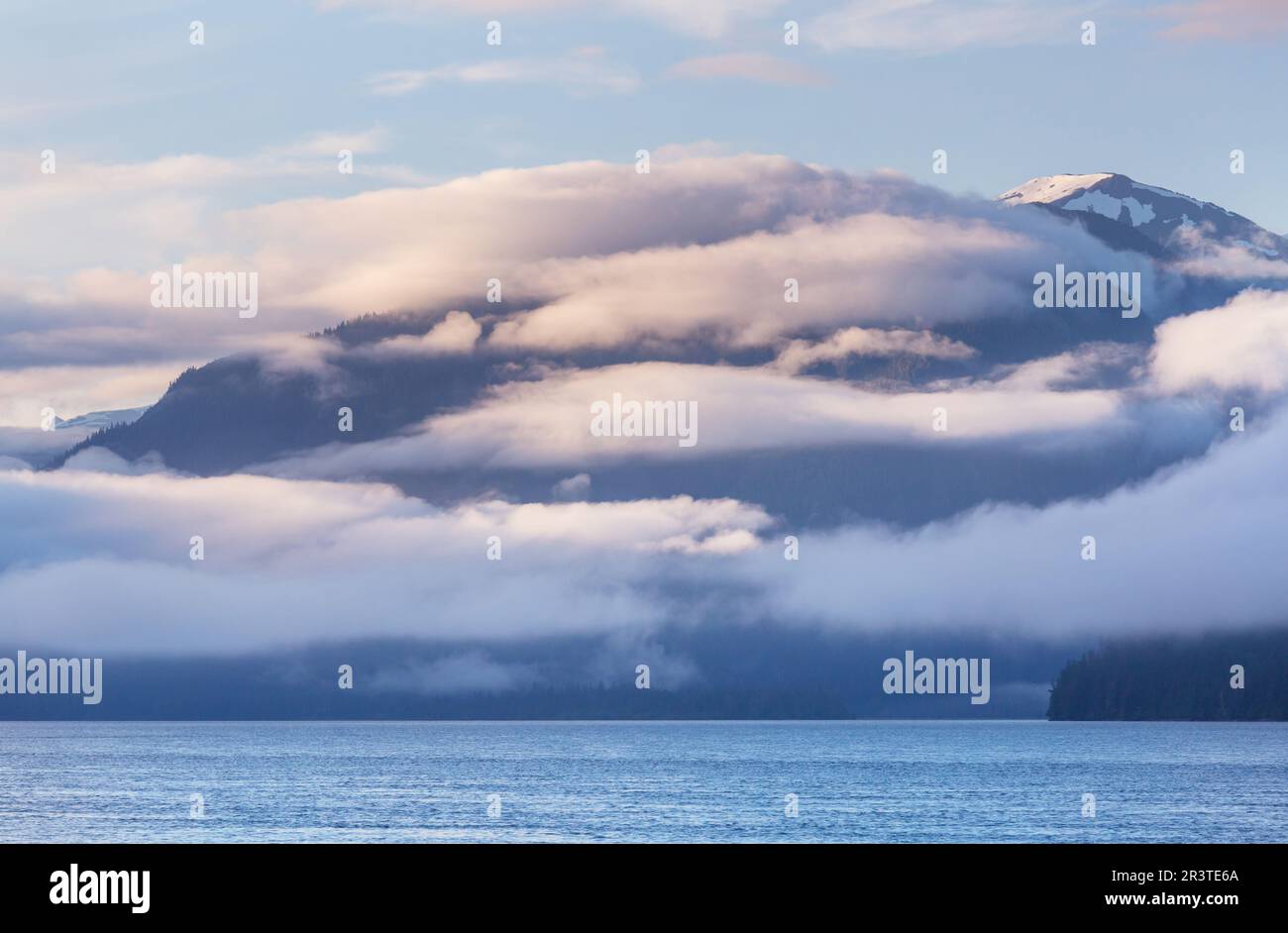Vancouver island view Stock Photo - Alamy