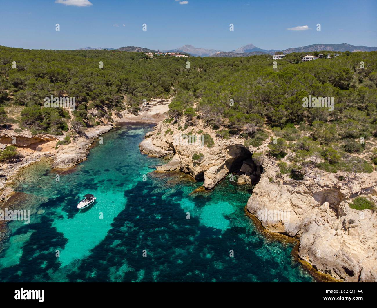 Arquitectura cap cap hi-res stock photography and images - Alamy