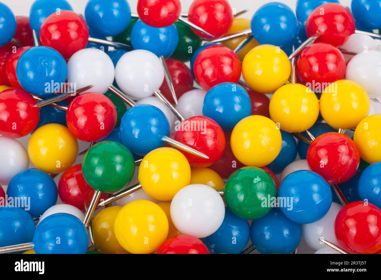 Stack of drawing pins hi-res stock photography and images - Alamy