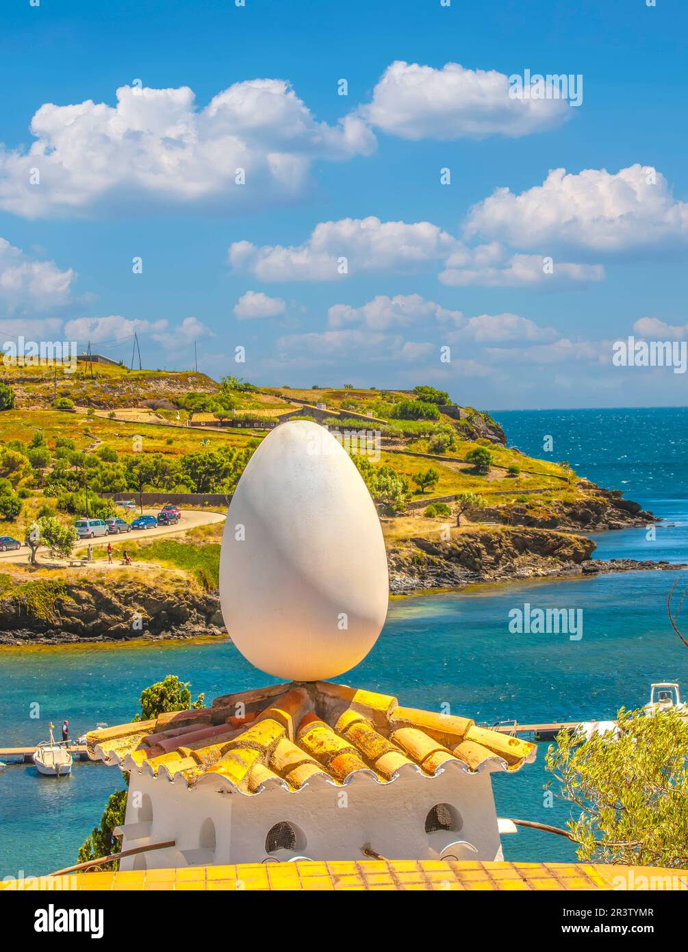 Dali's house in portlligat hi-res stock photography and images - Alamy