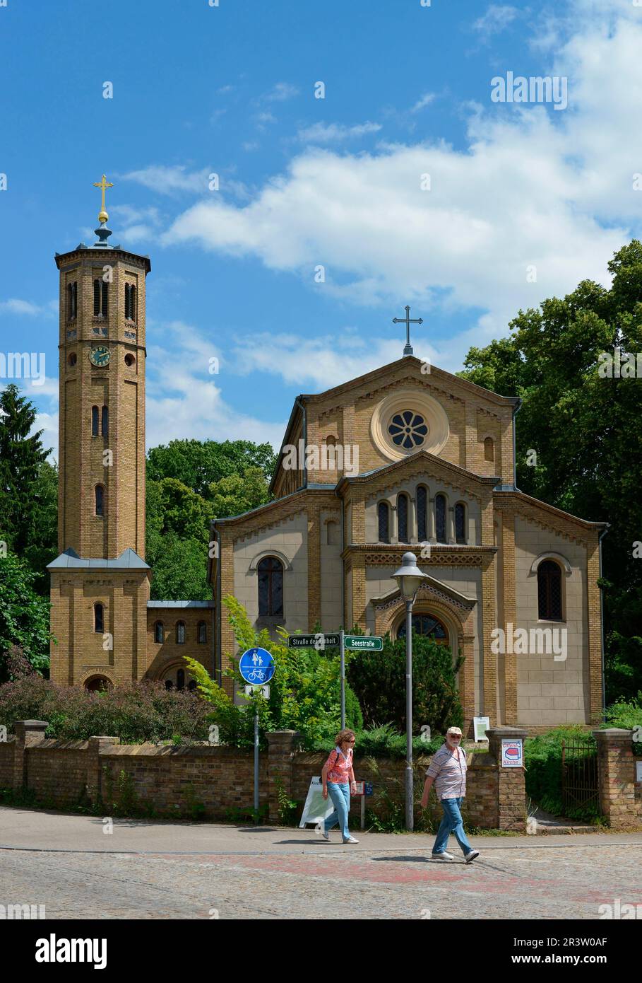 Caputh church hi-res stock photography and images - Alamy