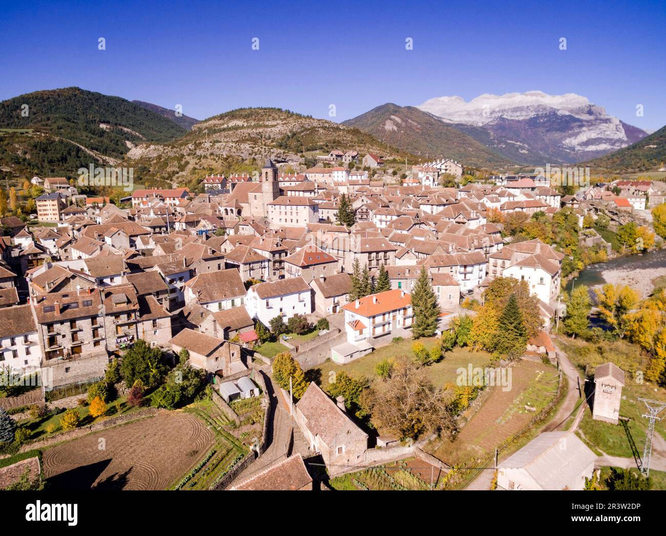 Hecho huesca pyrenees hi-res stock photography and images - Alamy