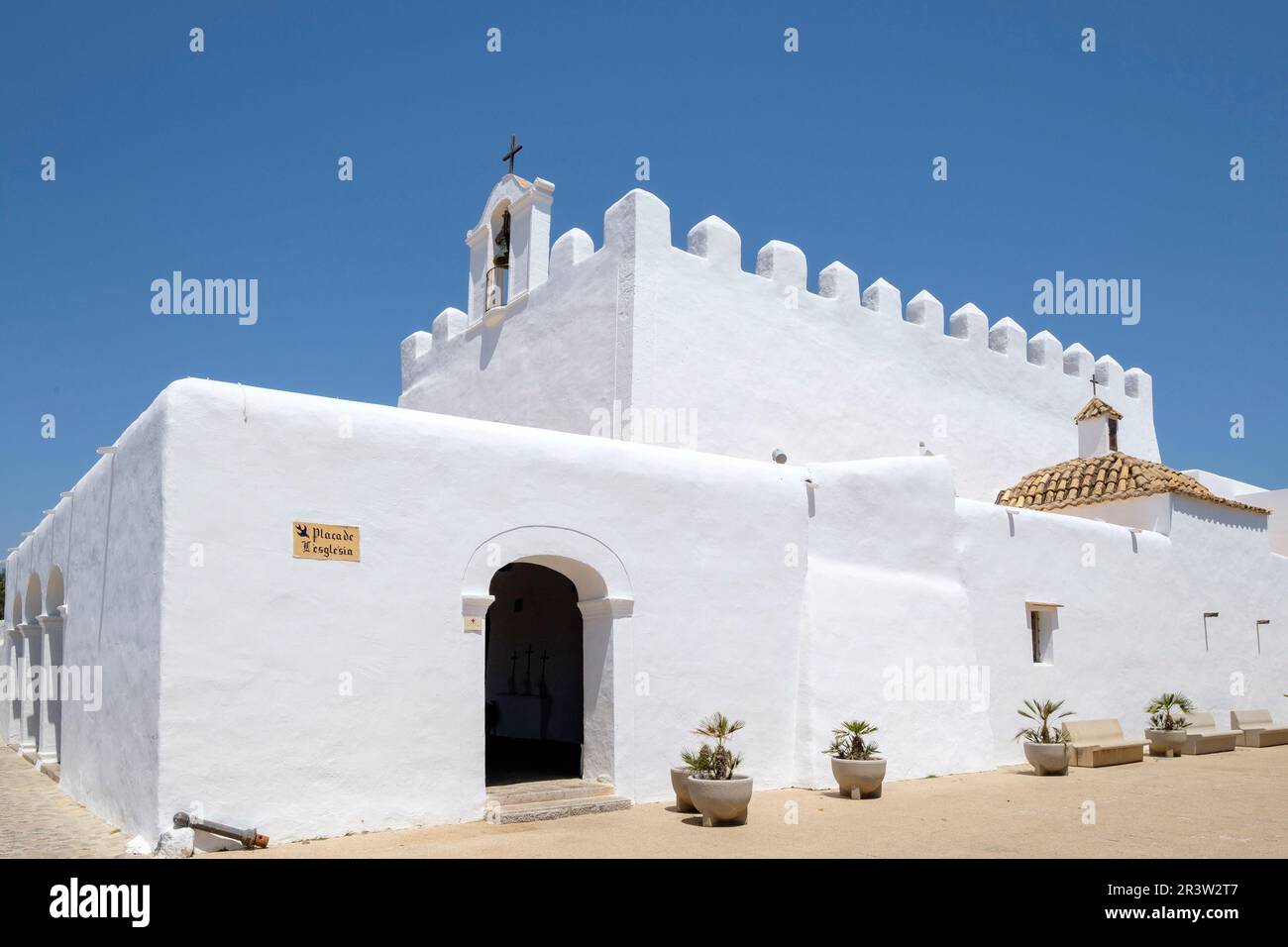 Church in the bulwark hi-res stock photography and images - Alamy
