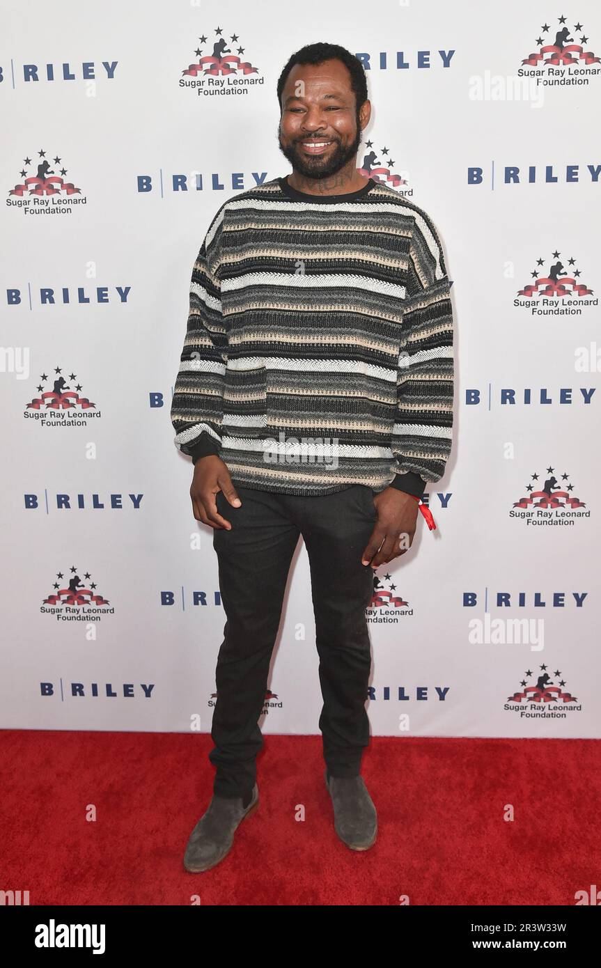 Sugar Shane Mosley arrives at the 12th annual Sugar Ray Leonard ...