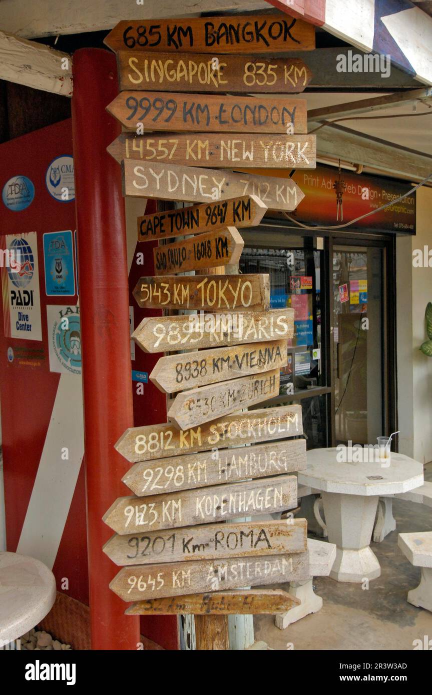 Wooden signs, road signs, directional signs, signposts, worldwide ...