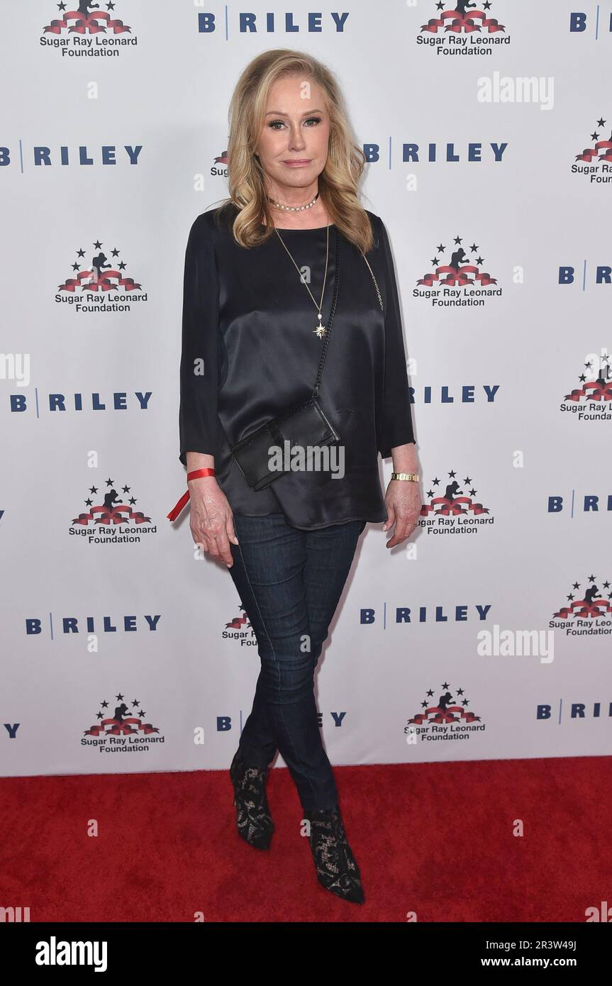 Kathy Hilton arrives at the 12th annual Sugar Ray Leonard Foundation ...