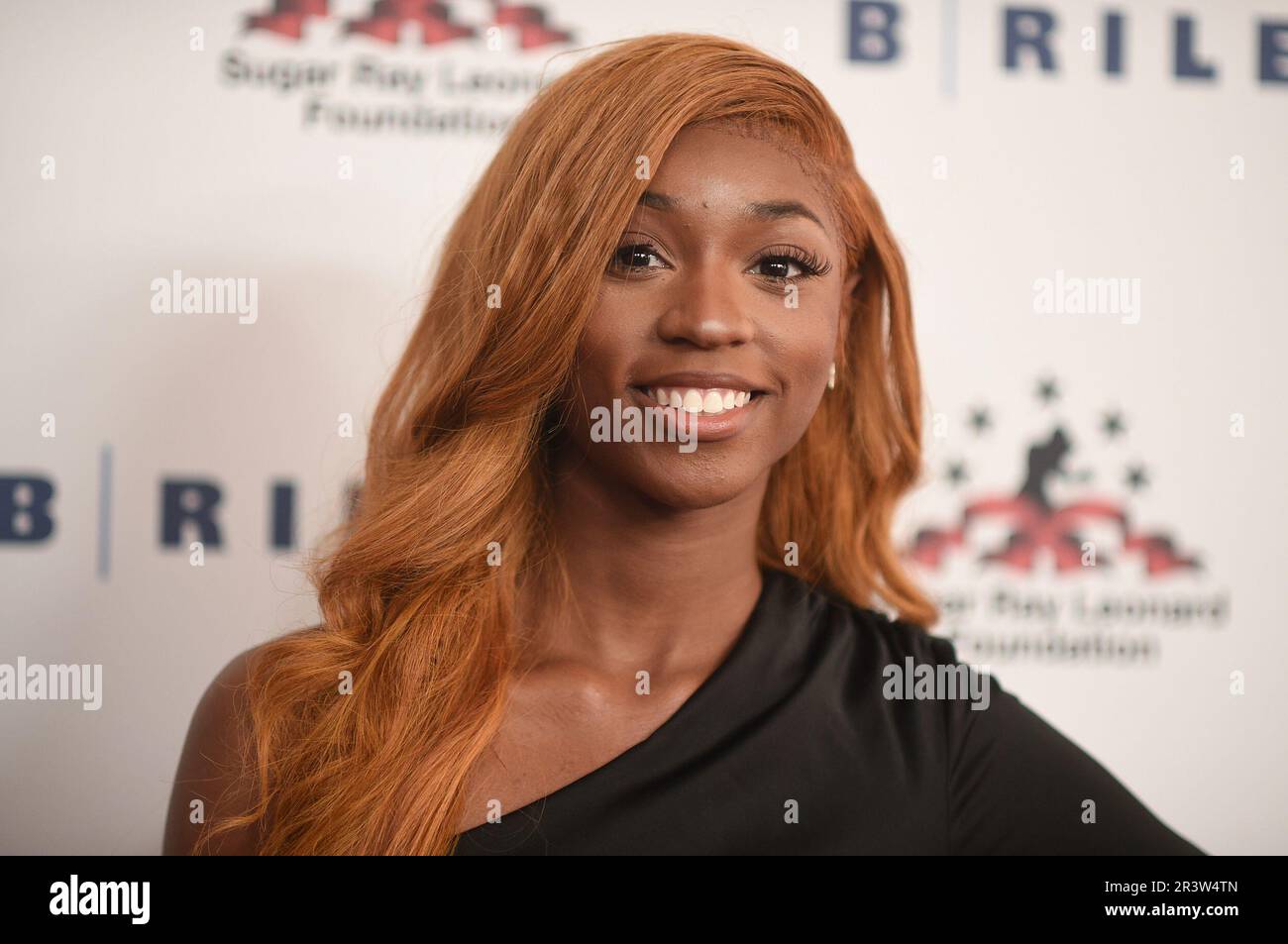 Gabby Samone arrives at the 12th annual Sugar Ray Leonard Foundation ...