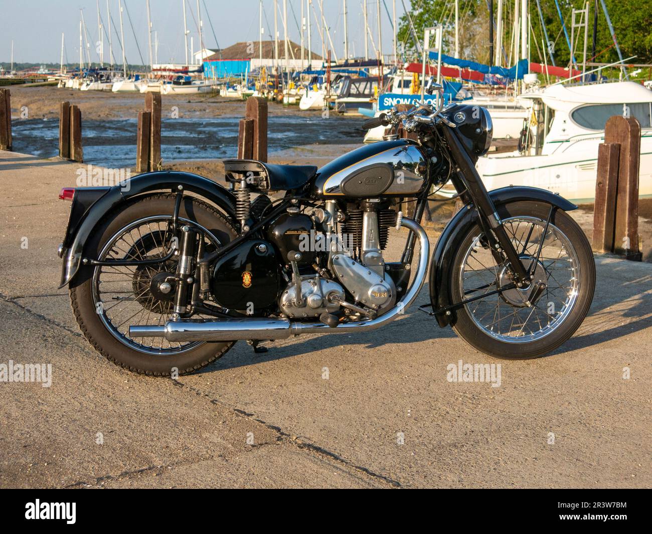 Bsa b31 hi-res stock photography and images - Alamy