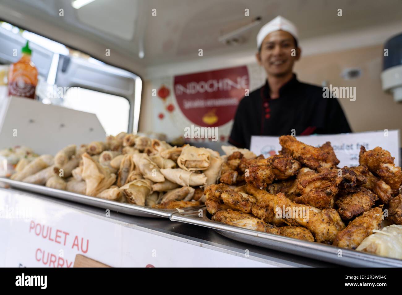 Small fast food restaurant hi-res stock photography and images - Alamy