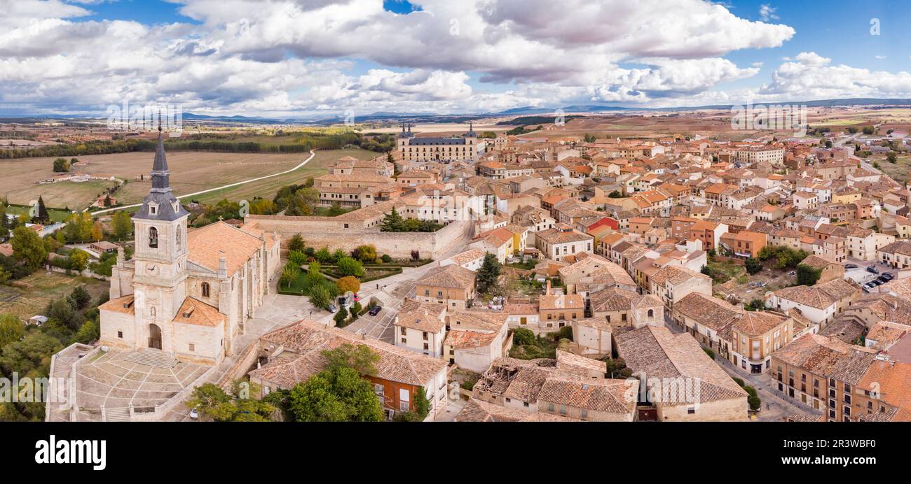 Colegiata de san Pedro Stock Photo - Alamy