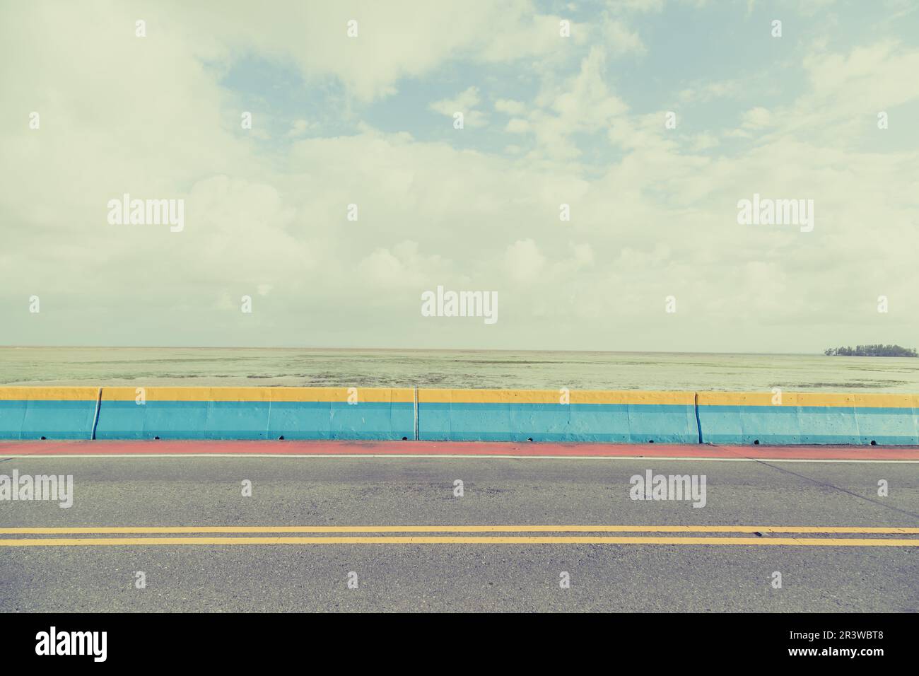 Street lane with blue sky and cloud background Stock Photo - Alamy