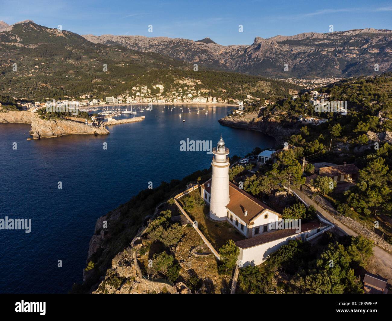 View from above on cap hi-res stock photography and images - Alamy