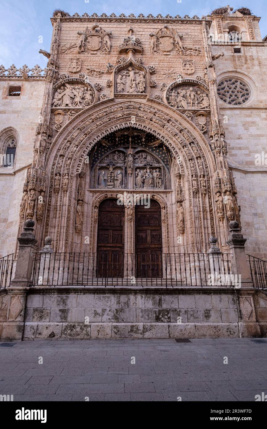 Elizabethan gothic hi-res stock photography and images - Alamy
