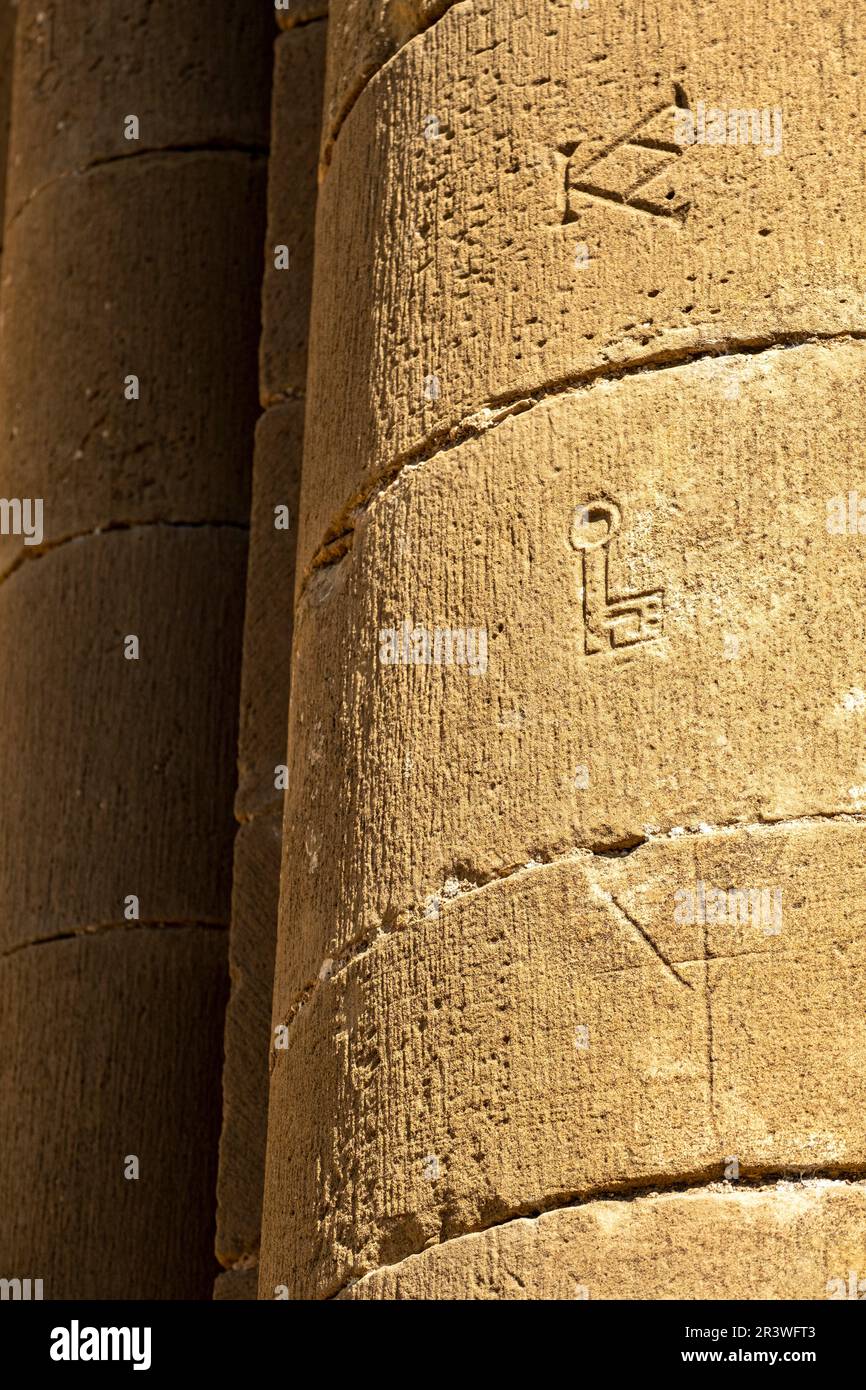 Signature latin hi-res stock photography and images - Alamy