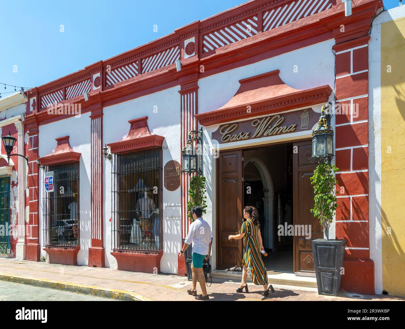 Casa Wilma shop in Spanish colonial building, Campeche city, Campeche ...