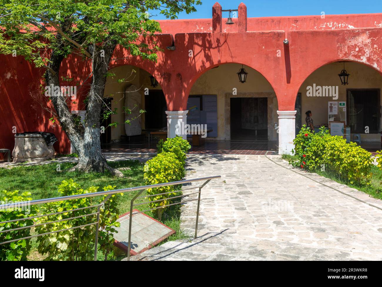Spanish military colonial architecture of Baluarte de la Soledad ...