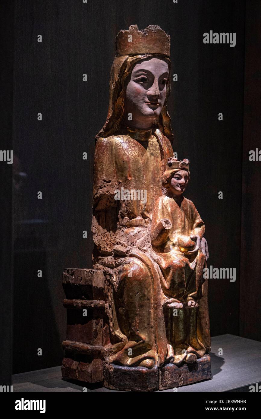 Seated skill hi-res stock photography and images - Alamy