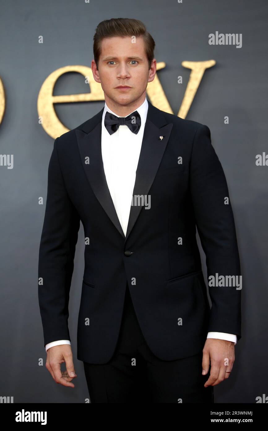 Allen leech at the world premiere of downton abbey hi-res stock ...