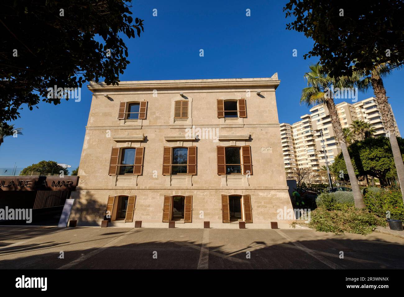 Building sa hi-res stock photography and images - Alamy