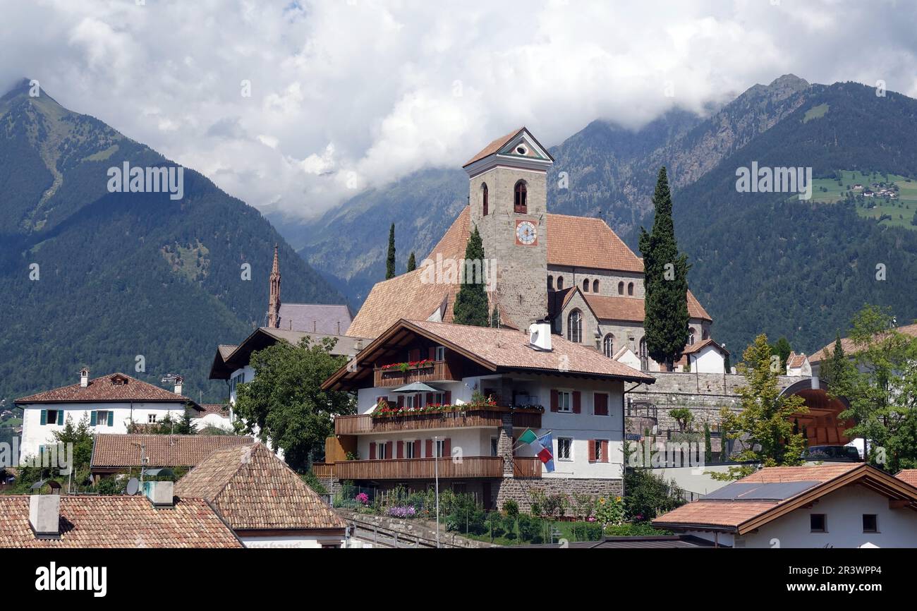 Parish Church of the Assumption in Schenna Stock Photo - Alamy